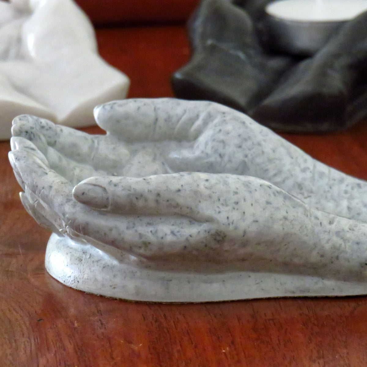 Mains moyennes pour bijoux – Marble Art France